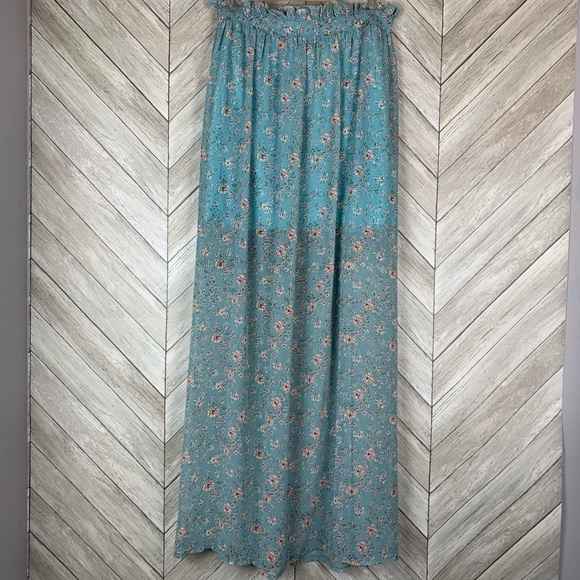 Paper Crane | Skirts | Paper Crane Floral Flowy Maxi Skirt Medium ...